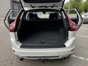 Balts Volvo XC60 2012 Jūrmala, ar dzinēja tilpumu 2.40 L un nobraukumu 275 tūkst. km par 8950 €, foto 31 vietnē AUTOMOTO.COM.LV