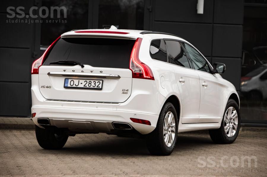 Balts Volvo XC60 2013 Jelgava, ar dzinēja tilpumu 2.40 L un nobraukumu 0 tūkst. km par 14690 €, foto 9 vietnē AUTOMOTO.COM.LV