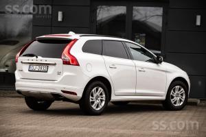 Balts Volvo XC60 2013 Jelgava, ar dzinēja tilpumu 2.40 L un nobraukumu 0 tūkst. km par 14690 €, foto 10 vietnē AUTOMOTO.COM.LV