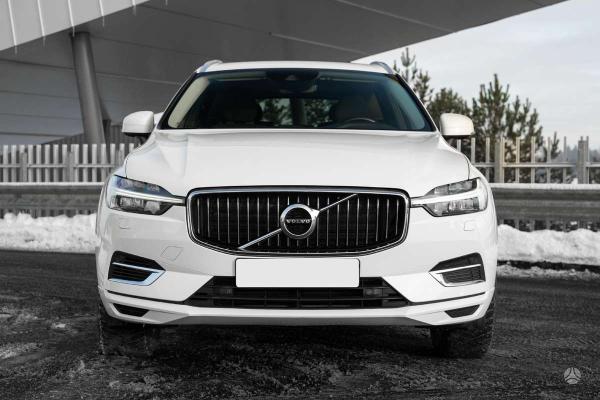 White Volvo XC60 2021 in Vilnius, with an engine capacity of 0.00 L and mileage of 210 thousand km for 23000 €, photo 8 on AUTOMOTO.COM.LV