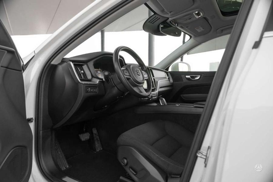 Balts Volvo XC60 2021 Viļņa, ar dzinēja tilpumu 0.00 L un nobraukumu 210 tūkst. km par 23000 €, foto 19 vietnē AUTOMOTO.COM.LV
