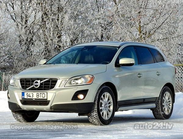 Balts Volvo XC60 2010 Tartu, ar dzinēja tilpumu 2.40 L un nobraukumu 268 tūkst. km par 9990 €, foto 1 vietnē AUTOMOTO.COM.LV