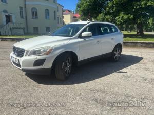Balts Volvo XC60 2012 Tallina, ar dzinēja tilpumu 2.00 L un nobraukumu 328 tūkst. km par 10000 €, foto 7 vietnē AUTOMOTO.COM.LV