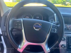 Balts Volvo XC60 2012 Tallina, ar dzinēja tilpumu 2.00 L un nobraukumu 328 tūkst. km par 10000 €, foto 17 vietnē AUTOMOTO.COM.LV