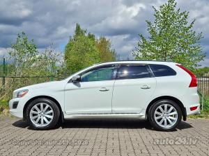 White Volvo XC60 2012 in Tartu, with an engine capacity of 2.00 L and mileage of 276 thousand km for 10390 €, photo 28 on AUTOMOTO.COM.LV