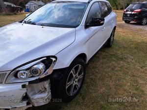 Balts Volvo XC60 2013 Pelva, ar dzinēja tilpumu 2.40 L un nobraukumu 285 tūkst. km par 6990 €, foto  vietnē AUTOMOTO.COM.LV