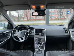 Balts Volvo XC60 2015 Narva, ar dzinēja tilpumu 2.00 L un nobraukumu 518 tūkst. km par 7999 €, foto 12 vietnē AUTOMOTO.COM.LV