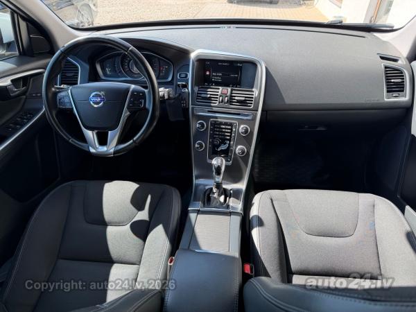 Balts Volvo XC60 2015 Veru, ar dzinēja tilpumu 2.00 L un nobraukumu 197 tūkst. km par 10990 €, foto 9 vietnē AUTOMOTO.COM.LV