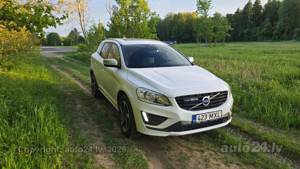 Balts Volvo XC60 2015 Tallina, ar dzinēja tilpumu 2.00 L un nobraukumu 177 tūkst. km par 13500 €, foto 1 vietnē AUTOMOTO.COM.LV