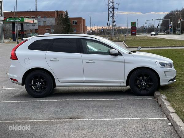 White Volvo XC60 2015 in Narva, with an engine capacity of 2.00 L and mileage of 510 thousand km for 6999 €, photo 5 on AUTOMOTO.COM.LV