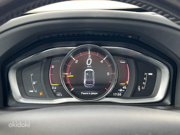 White Volvo XC60 2015 in Narva, with an engine capacity of 2.00 L and mileage of 510 thousand km for 6999 €, photo 9 on AUTOMOTO.COM.LV