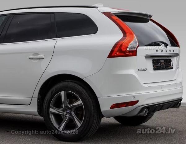 White Volvo XC60 2015 in Tallinn, with an engine capacity of 0.00 L and mileage of 183 thousand km for 14450 €, photo 4 on AUTOMOTO.COM.LV