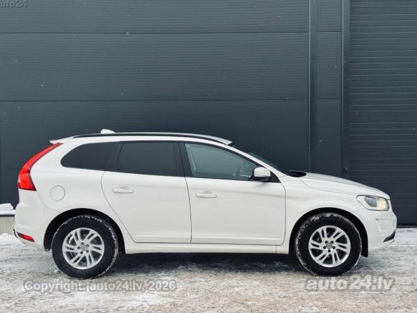 Balts Volvo XC60 2016 Tallina, ar dzinēja tilpumu 2.40 L un nobraukumu 215 tūkst. km par 13490 €, foto 6 vietnē AUTOMOTO.COM.LV