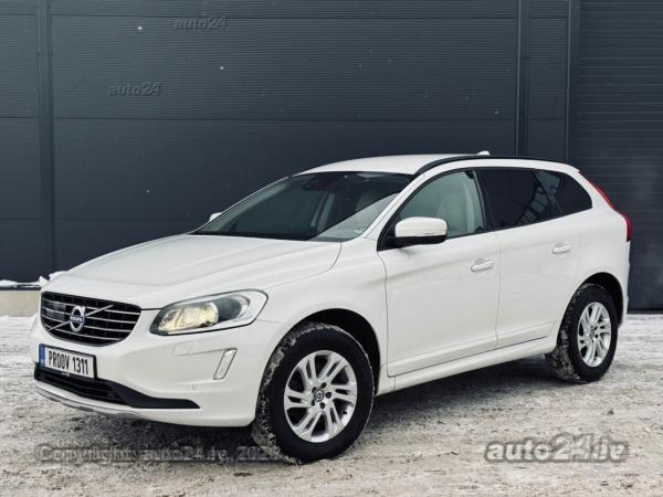 White Volvo XC60 2016 in Tallinn, with an engine capacity of 2.40 L and mileage of 215 thousand km for 13490 €, photo 2 on AUTOMOTO.COM.LV