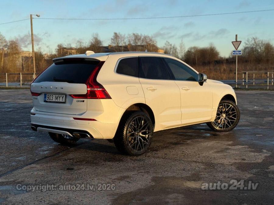 Balts Volvo XC60 2017 Tallina, ar dzinēja tilpumu 2.00 L un nobraukumu 235 tūkst. km par 23399 €, foto 5 vietnē AUTOMOTO.COM.LV