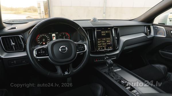Balts Volvo XC60 2017 Tartu, ar dzinēja tilpumu 2.00 L un nobraukumu 209 tūkst. km par 24500 €, foto 6 vietnē AUTOMOTO.COM.LV