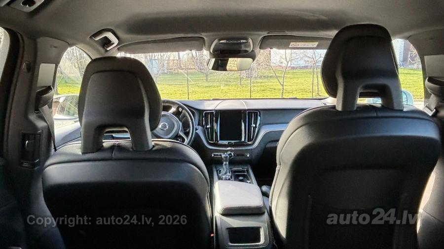 Balts Volvo XC60 2018 Tartu, ar dzinēja tilpumu 2.00 L un nobraukumu 160 tūkst. km par 23700 €, foto 8 vietnē AUTOMOTO.COM.LV