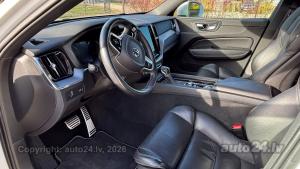 Balts Volvo XC60 2018 Tartu, ar dzinēja tilpumu 2.00 L un nobraukumu 160 tūkst. km par 23700 €, foto 9 vietnē AUTOMOTO.COM.LV