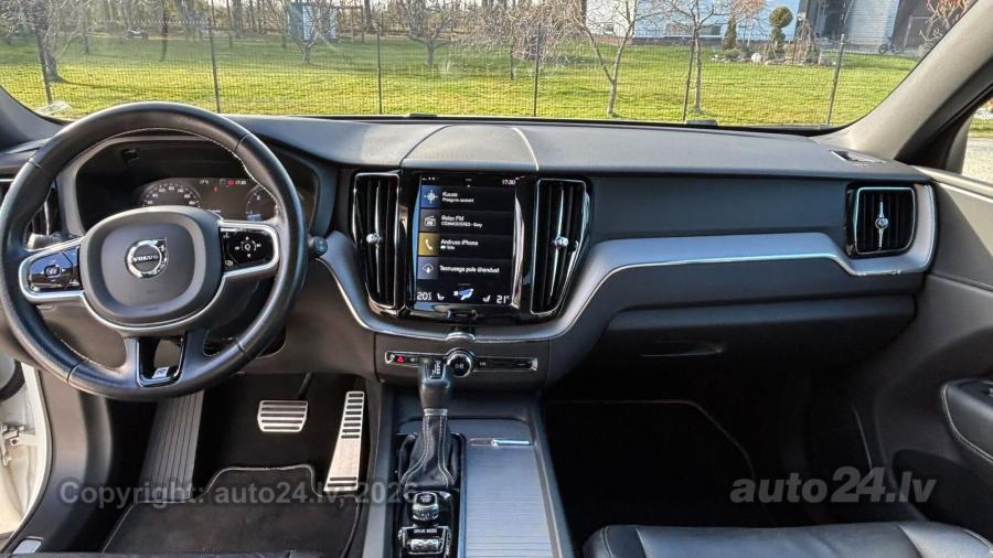 Balts Volvo XC60 2018 Tartu, ar dzinēja tilpumu 2.00 L un nobraukumu 160 tūkst. km par 23700 €, foto 13 vietnē AUTOMOTO.COM.LV