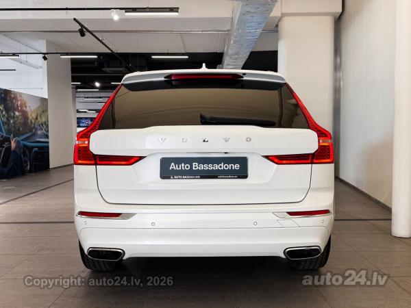 White Volvo XC60 2019 in Tallinn, with an engine capacity of 2.00 L and mileage of 118 thousand km for 23900 €, photo 4 on AUTOMOTO.COM.LV