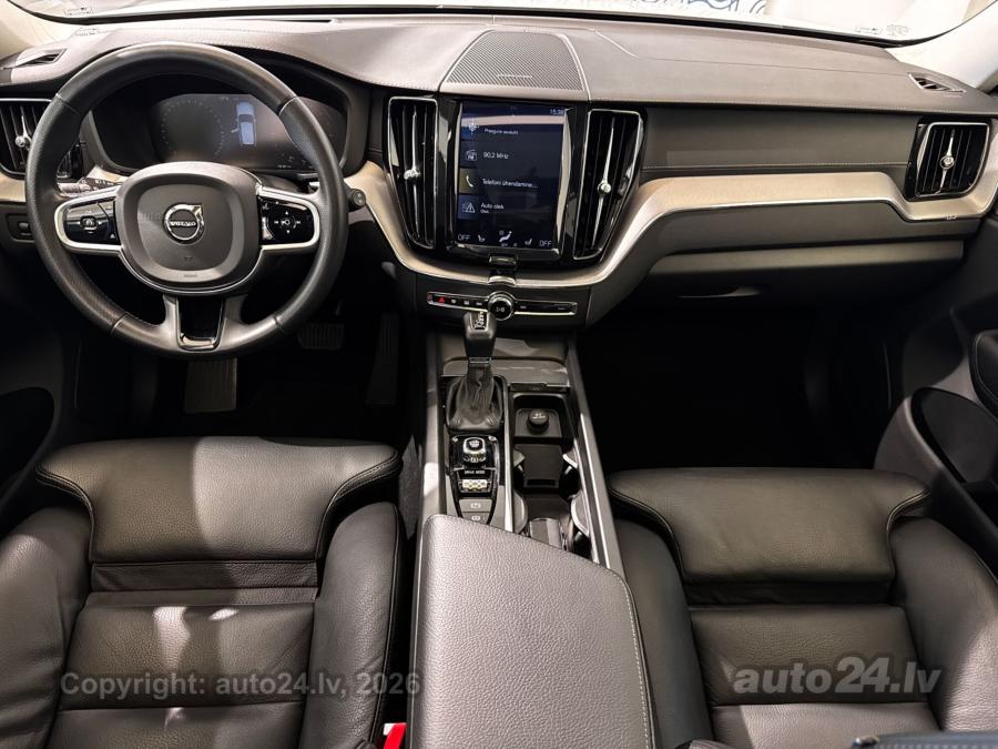 White Volvo XC60 2019 in Tallinn, with an engine capacity of 2.00 L and mileage of 118 thousand km for 23900 €, photo 28 on AUTOMOTO.COM.LV