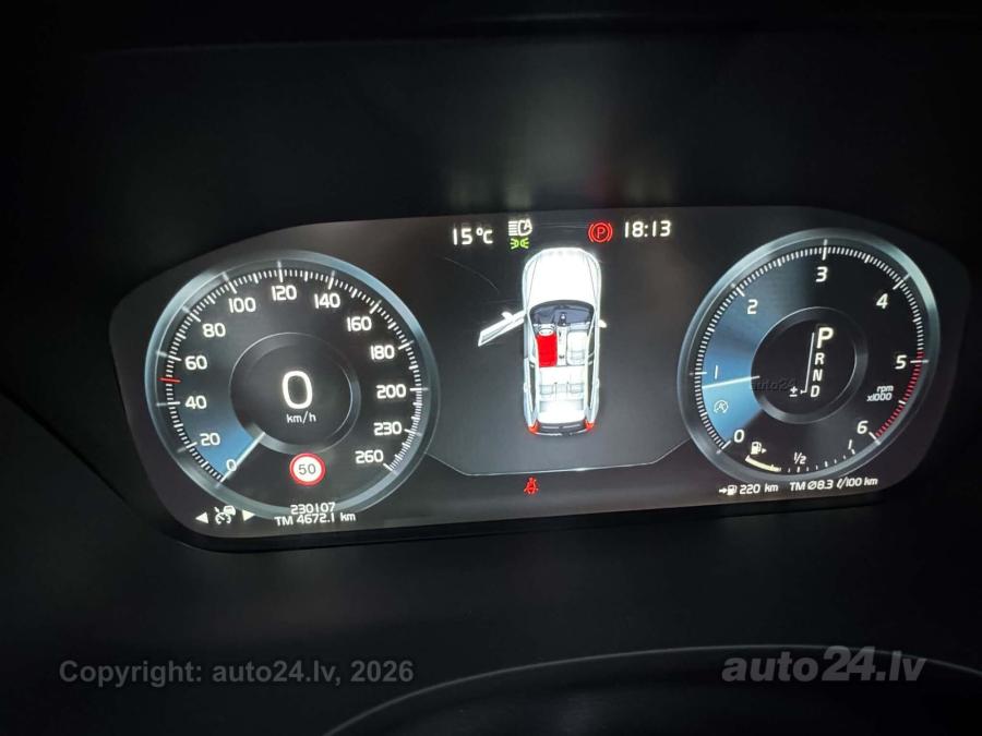 White Volvo XC60 2019 in Tallinn, with an engine capacity of 2.00 L and mileage of 236 thousand km for 24500 €, photo 8 on AUTOMOTO.COM.LV