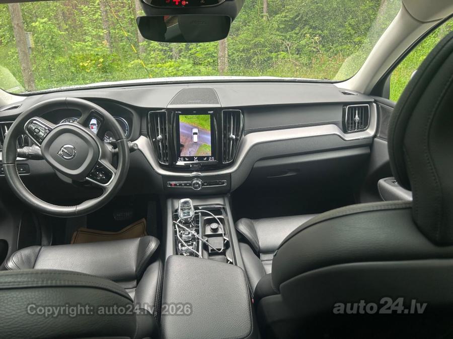 Balts Volvo XC60 2020 Tallina, ar dzinēja tilpumu 2.00 L un nobraukumu 116 tūkst. km par 31000 €, foto 10 vietnē AUTOMOTO.COM.LV