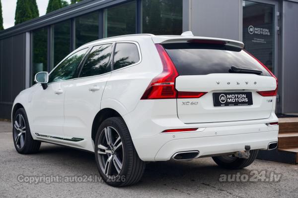 White Volvo XC60 2020 in Tallinn, with an engine capacity of 2.00 L and mileage of 118 thousand km for 28990 €, photo 2 on AUTOMOTO.COM.LV