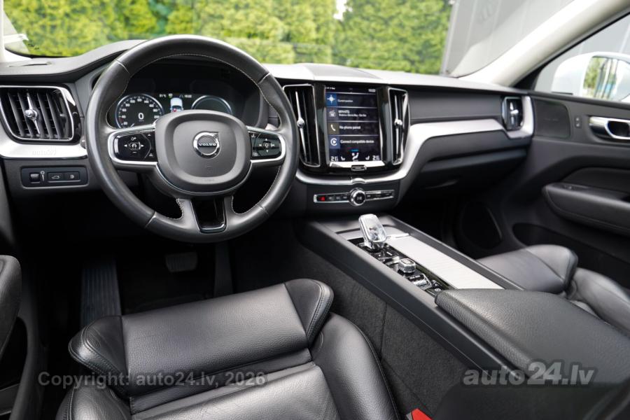 Balts Volvo XC60 2020 Tallina, ar dzinēja tilpumu 2.00 L un nobraukumu 118 tūkst. km par 28990 €, foto 8 vietnē AUTOMOTO.COM.LV
