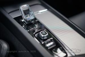 Balts Volvo XC60 2020 Tallina, ar dzinēja tilpumu 2.00 L un nobraukumu 118 tūkst. km par 28990 €, foto 14 vietnē AUTOMOTO.COM.LV