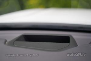 Balts Volvo XC60 2020 Tallina, ar dzinēja tilpumu 2.00 L un nobraukumu 118 tūkst. km par 28990 €, foto 15 vietnē AUTOMOTO.COM.LV
