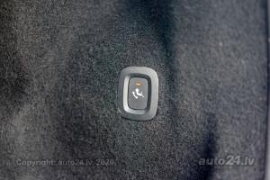 Balts Volvo XC60 2020 Tallina, ar dzinēja tilpumu 2.00 L un nobraukumu 118 tūkst. km par 28990 €, foto 18 vietnē AUTOMOTO.COM.LV