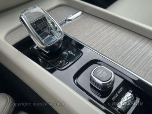 Balts Volvo XC60 2020 Pērnava, ar dzinēja tilpumu 2.00 L un nobraukumu 160 tūkst. km par 29900 €, foto 11 vietnē AUTOMOTO.COM.LV