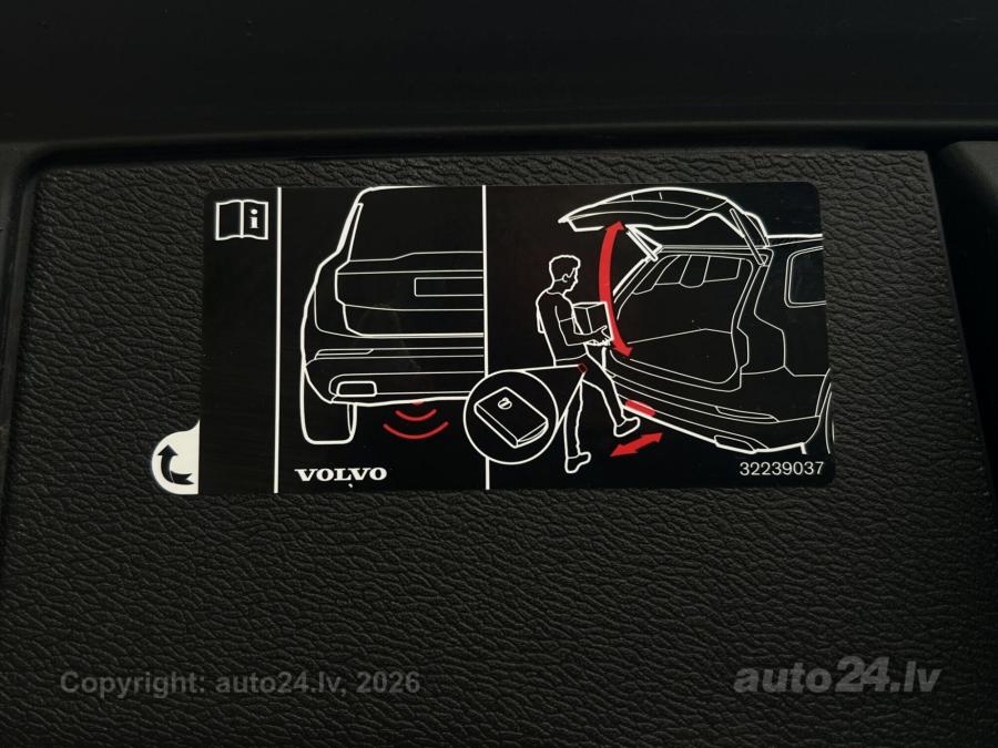 Balts Volvo XC60 2020 Pērnava, ar dzinēja tilpumu 2.00 L un nobraukumu 160 tūkst. km par 29900 €, foto 21 vietnē AUTOMOTO.COM.LV