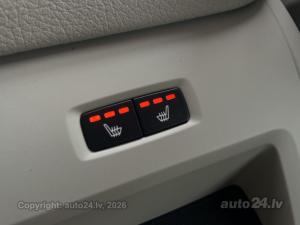Balts Volvo XC60 2020 Pērnava, ar dzinēja tilpumu 2.00 L un nobraukumu 160 tūkst. km par 29900 €, foto 24 vietnē AUTOMOTO.COM.LV