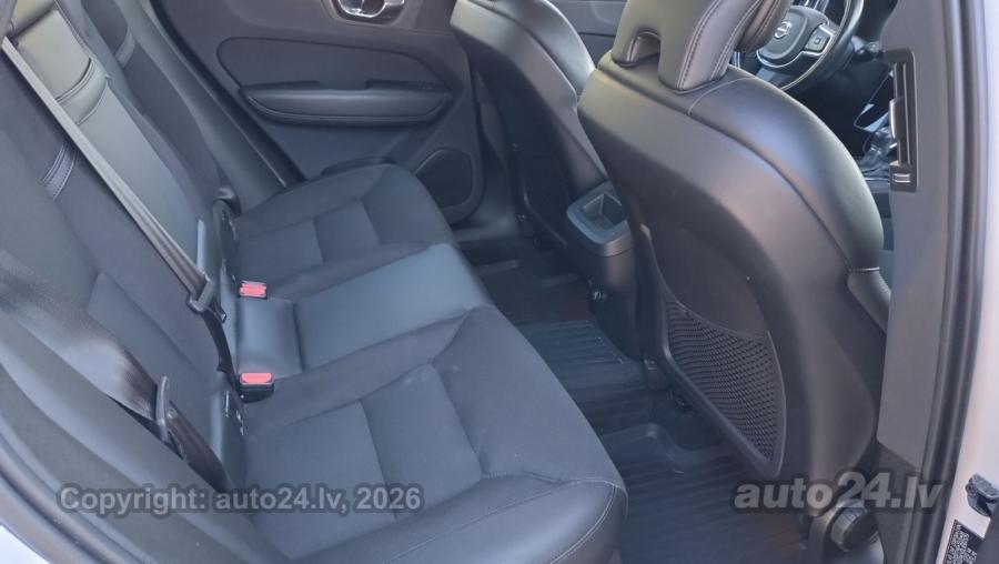 Белый Вольво ХС60 2020 в Таллин, объемом двигателя 2.00 л и пробегом 190 тыс. км за 23900 €, фото 25 на AUTOMOTO.COM.LV