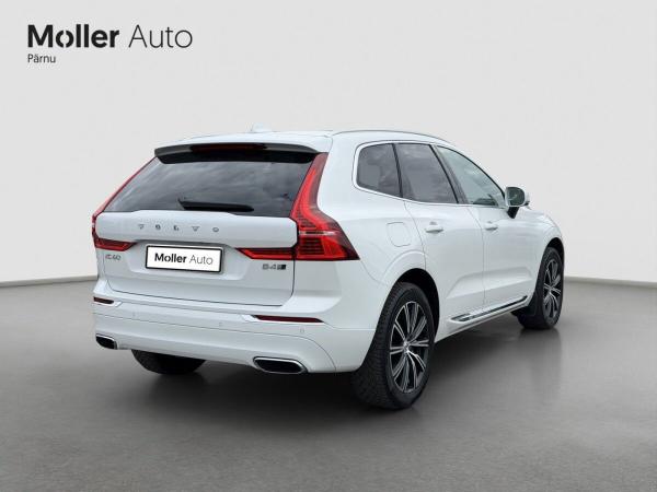 Balts Volvo XC60 2020 Pērnava, ar dzinēja tilpumu 2.00 L un nobraukumu 160 tūkst. km par 29950 €, foto 3 vietnē AUTOMOTO.COM.LV