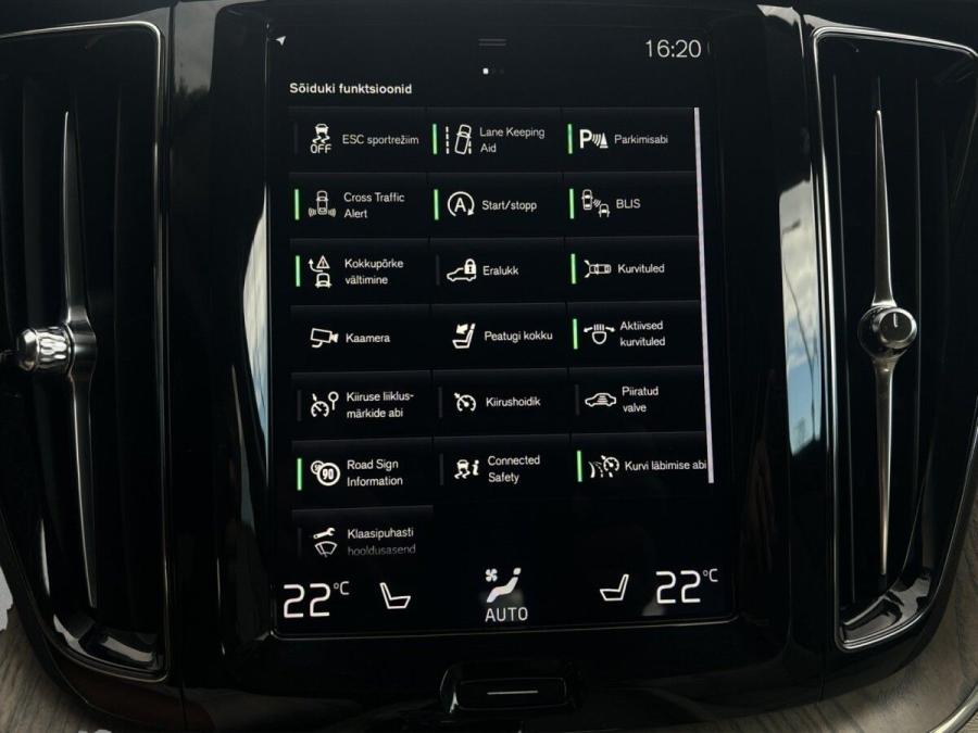 Balts Volvo XC60 2020 Pērnava, ar dzinēja tilpumu 2.00 L un nobraukumu 160 tūkst. km par 29950 €, foto 15 vietnē AUTOMOTO.COM.LV