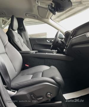 White Volvo XC60 2021 in Tallinn, with an engine capacity of 0.00 L and mileage of 88 thousand km for 32950 €, photo 5 on AUTOMOTO.COM.LV