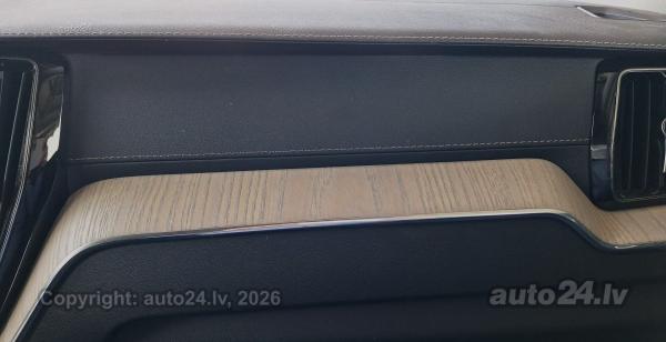 Balts Volvo XC60 2021 Tallina, ar dzinēja tilpumu 0.00 L un nobraukumu 88 tūkst. km par 32950 €, foto 7 vietnē AUTOMOTO.COM.LV