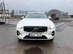White Volvo XC60 2022 in Tallinn, with an engine capacity of 2.00 L and mileage of 78 thousand km for 37500 €, photo 2 on AUTOMOTO.COM.LV