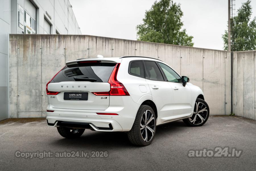 Balts Volvo XC60 2023 Tartu, ar dzinēja tilpumu 2.00 L un nobraukumu 54 tūkst. km par 40900 €, foto 3 vietnē AUTOMOTO.COM.LV