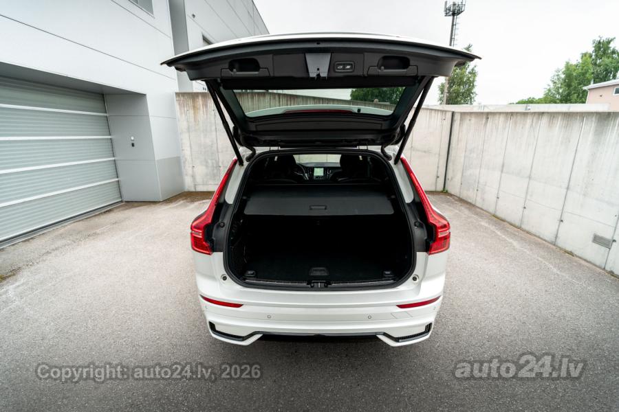 Balts Volvo XC60 2023 Tartu, ar dzinēja tilpumu 2.00 L un nobraukumu 54 tūkst. km par 40900 €, foto 7 vietnē AUTOMOTO.COM.LV