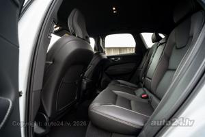 Balts Volvo XC60 2023 Tartu, ar dzinēja tilpumu 2.00 L un nobraukumu 54 tūkst. km par 40900 €, foto 16 vietnē AUTOMOTO.COM.LV
