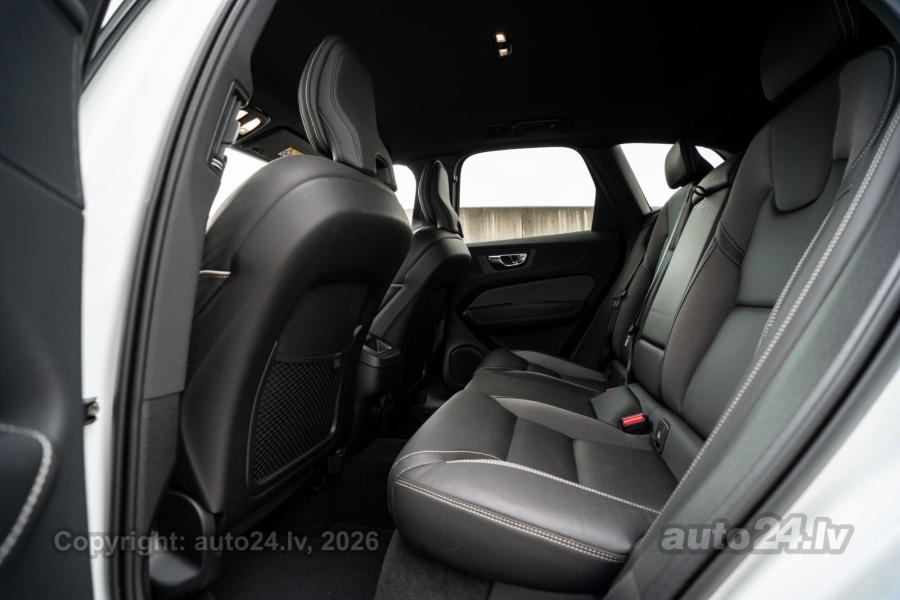 Balts Volvo XC60 2023 Tartu, ar dzinēja tilpumu 2.00 L un nobraukumu 54 tūkst. km par 40900 €, foto 16 vietnē AUTOMOTO.COM.LV