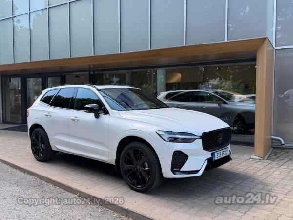 Balts Volvo XC60 2025 Tartu, ar dzinēja tilpumu 2.00 L un nobraukumu 8 tūkst. km par 53900 €, foto 1 vietnē AUTOMOTO.COM.LV