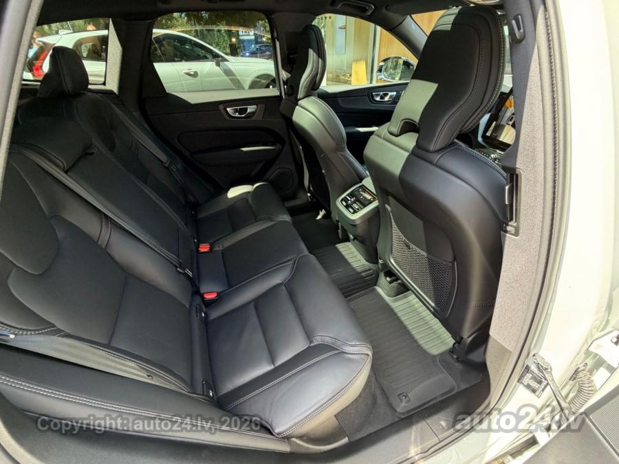 Balts Volvo XC60 2025 Tartu, ar dzinēja tilpumu 2.00 L un nobraukumu 8 tūkst. km par 53900 €, foto 6 vietnē AUTOMOTO.COM.LV