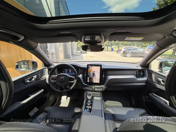 Balts Volvo XC60 2025 Tartu, ar dzinēja tilpumu 2.00 L un nobraukumu 8 tūkst. km par 53900 €, foto 6 vietnē AUTOMOTO.COM.LV