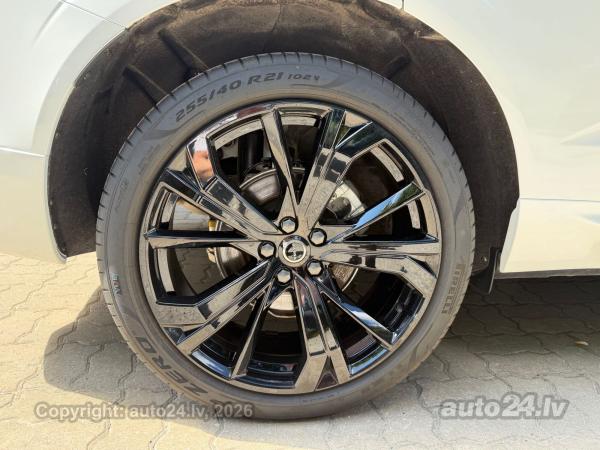 Balts Volvo XC60 2025 Tartu, ar dzinēja tilpumu 2.00 L un nobraukumu 8 tūkst. km par 53900 €, foto 9 vietnē AUTOMOTO.COM.LV