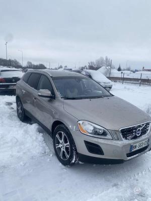 Dzeltens Volvo XC60 2011 Tauragė, ar dzinēja tilpumu 2.40 L un nobraukumu 197 tūkst. km par 7900 €, foto 3 vietnē AUTOMOTO.COM.LV